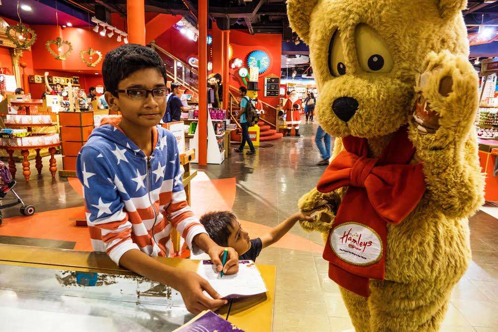 This Christmas Don’t miss the Hamleys Christmas parade on 25 December ...